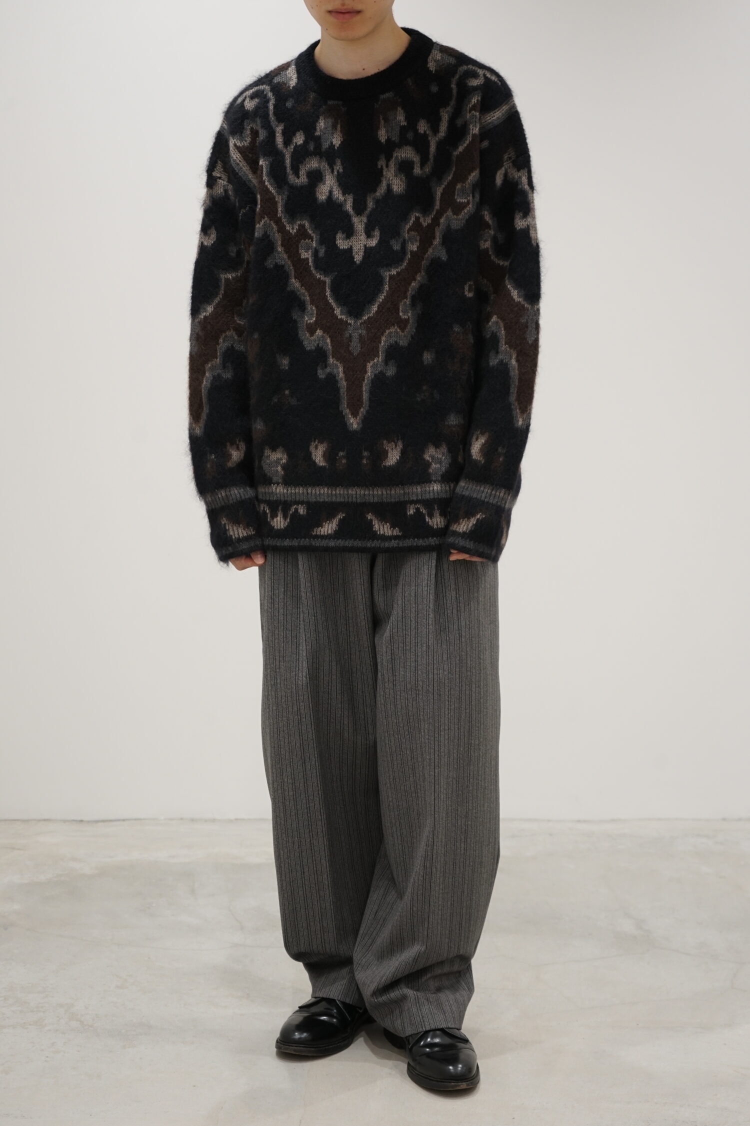 CASHMERE OVERSIZED CARPET SWEATER｜ANYTHING GOES